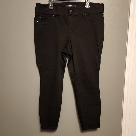 torrid | Jeans | Torrid Black Skinny Jeans Size 2 Short | Poshmark